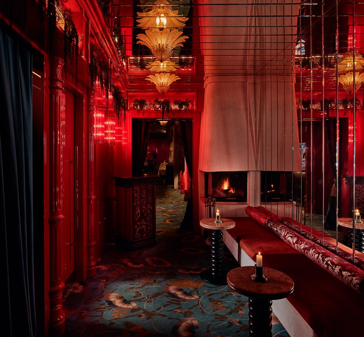 Pantheon - naif design